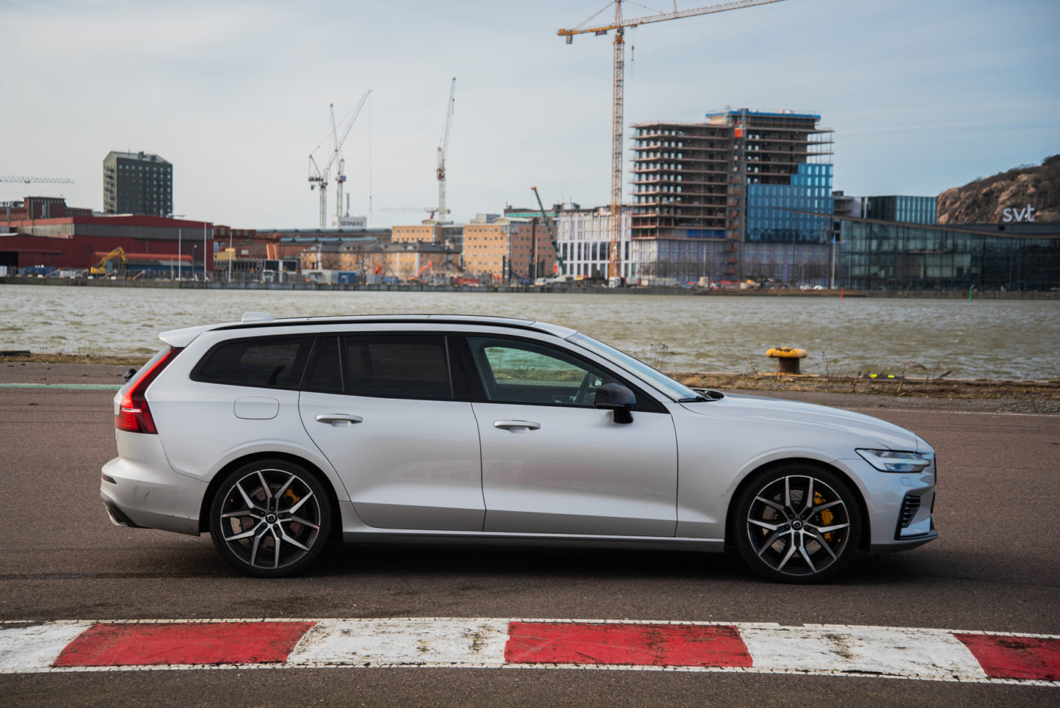 Test: Volvo V60 Polestar Engineered - Högsta Växeln