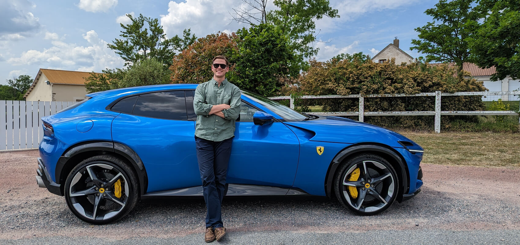 Ferrari Purosangue har anlänt i Sverige | Högsta Växeln