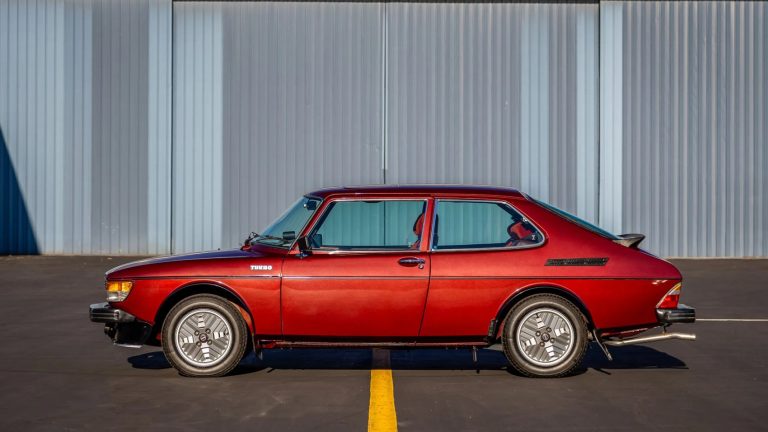 Nytt världsrekord: Saab 99 Turbo säljs för multum | Högsta Växeln