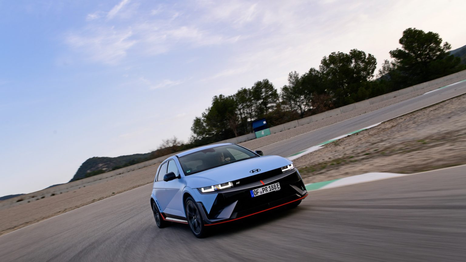 Test: Hyundai Ioniq 5 N provkörd: Världens roligaste elbil? | Högsta Växeln