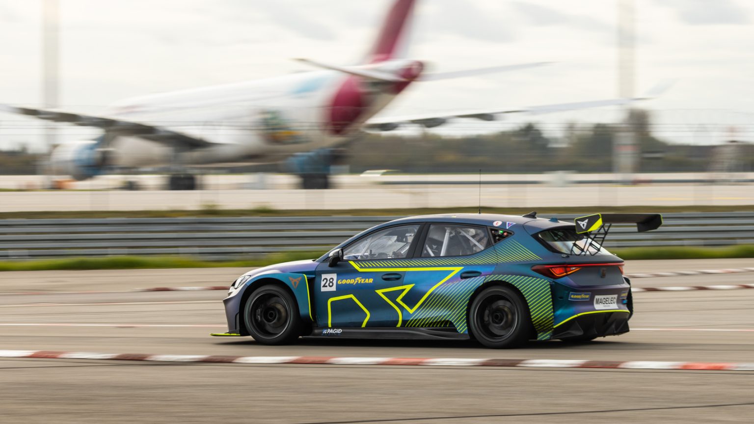 Test: Cupra Leon e-Racer – Vi testar eldriven racing